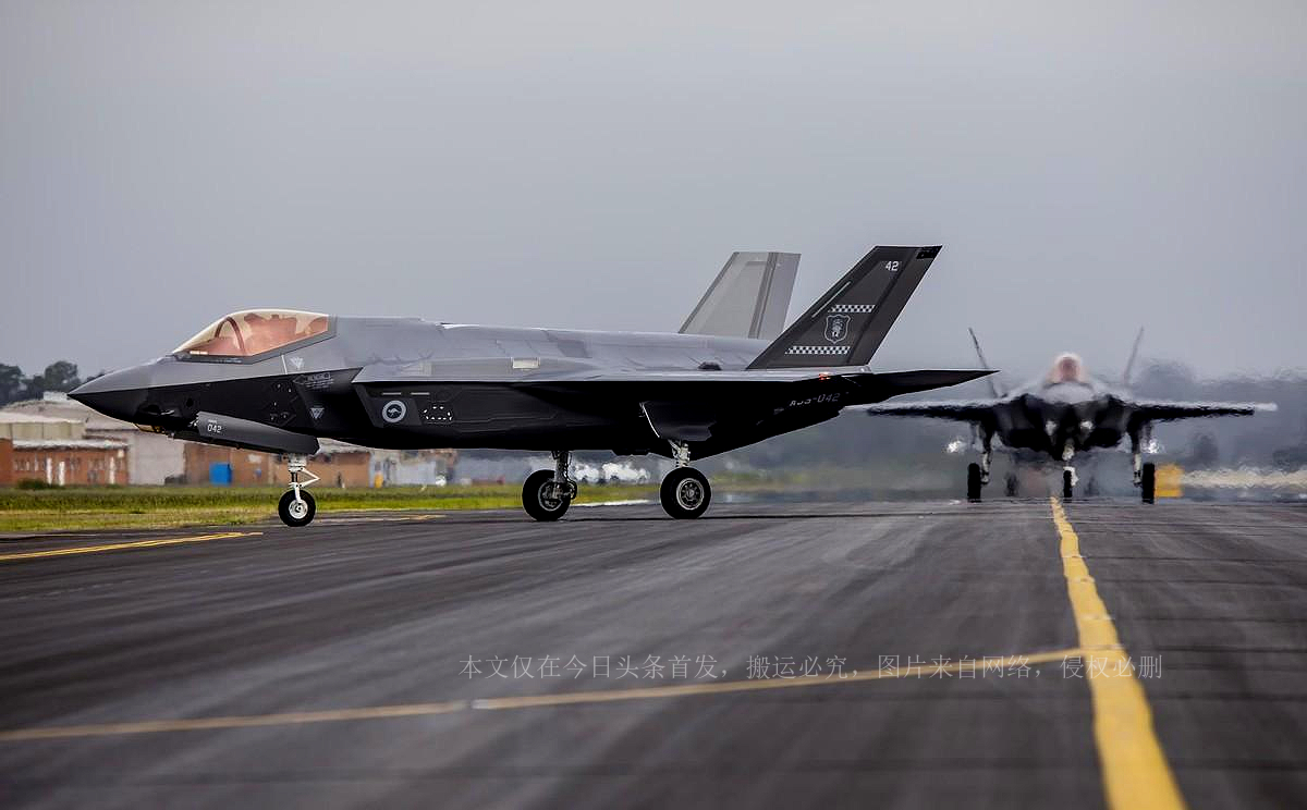 In the decisive battle between Russia and Ukraine, F35 surrounded Russia, and Su 57 and S400 may ...