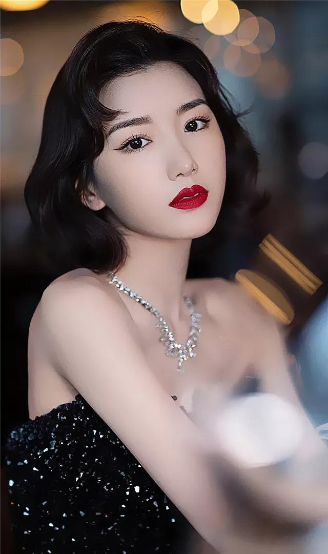 Appreciation of beautiful pictures: Mao Xiaotong - iMedia