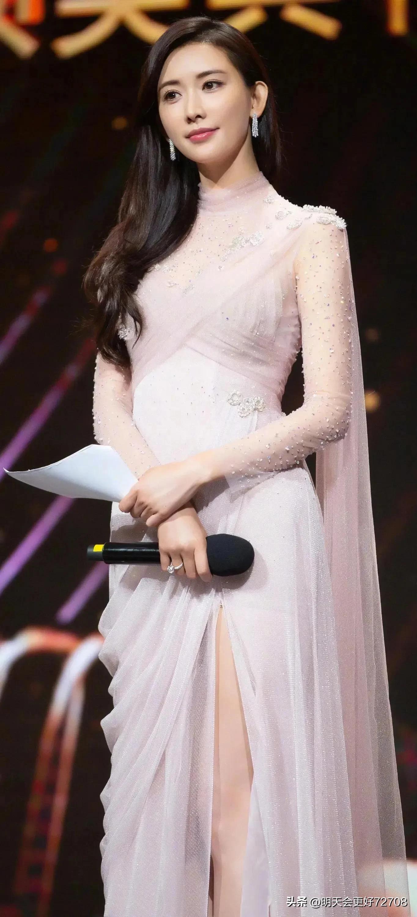 Shared pictures: Lin Zhiling's stunning photo shoot - iNEWS