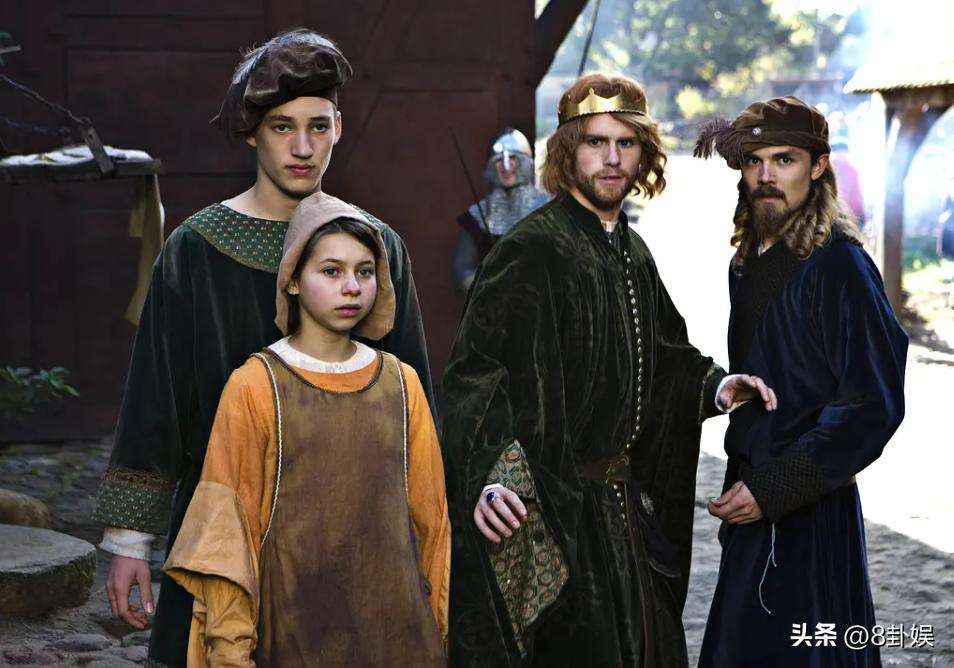 Using mythological elements to present the influence of fate on human ...