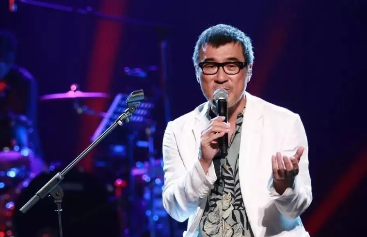 Although ugly but talented, these 6 male singers are still traffic ...