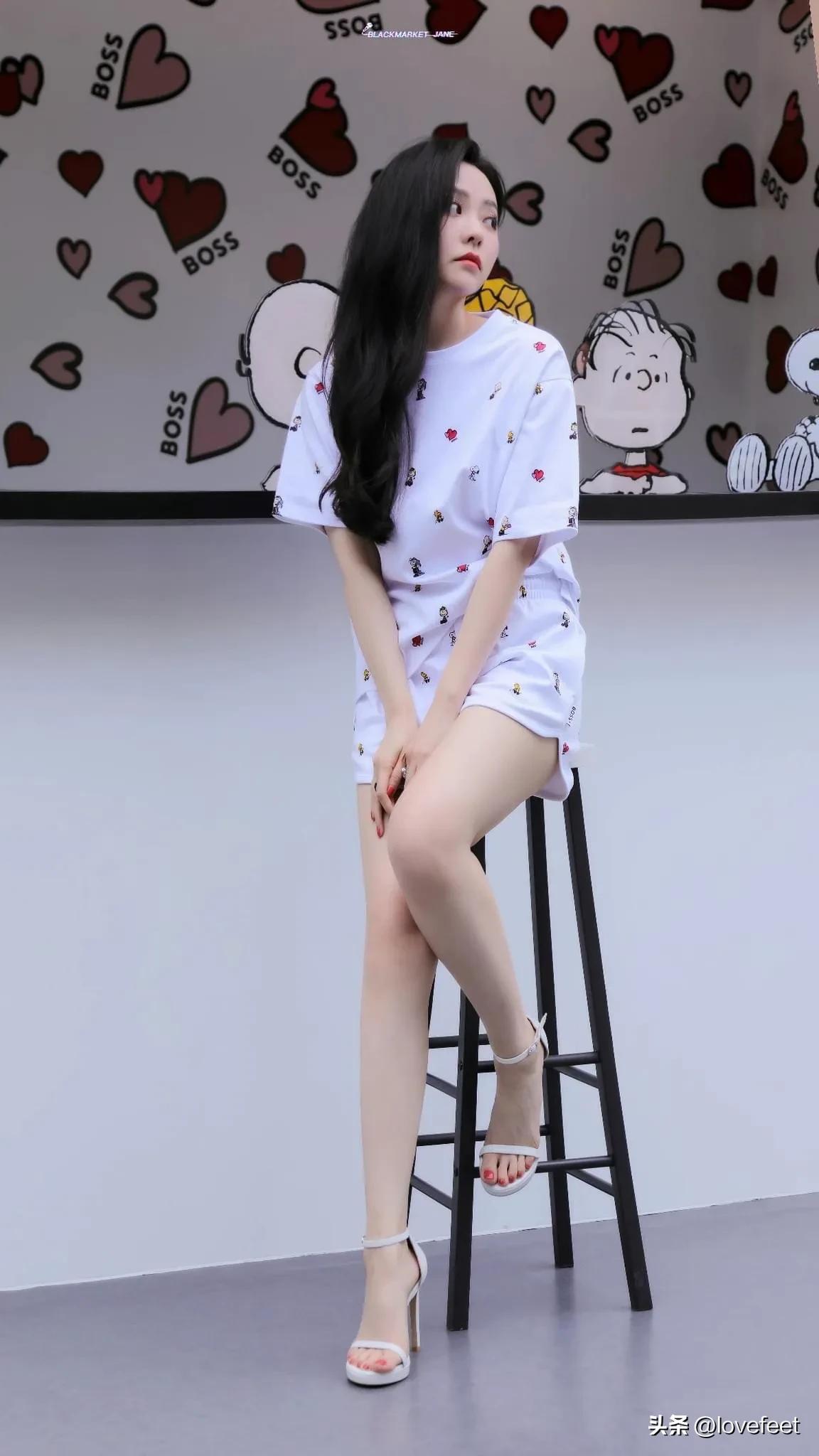 Men's Favorite Diva, Jane Zhang - iNEWS