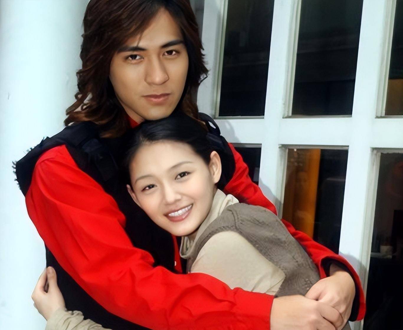 "Meteor Garden" Zhou Yimin made a rare appearance on his 41st birthday ...