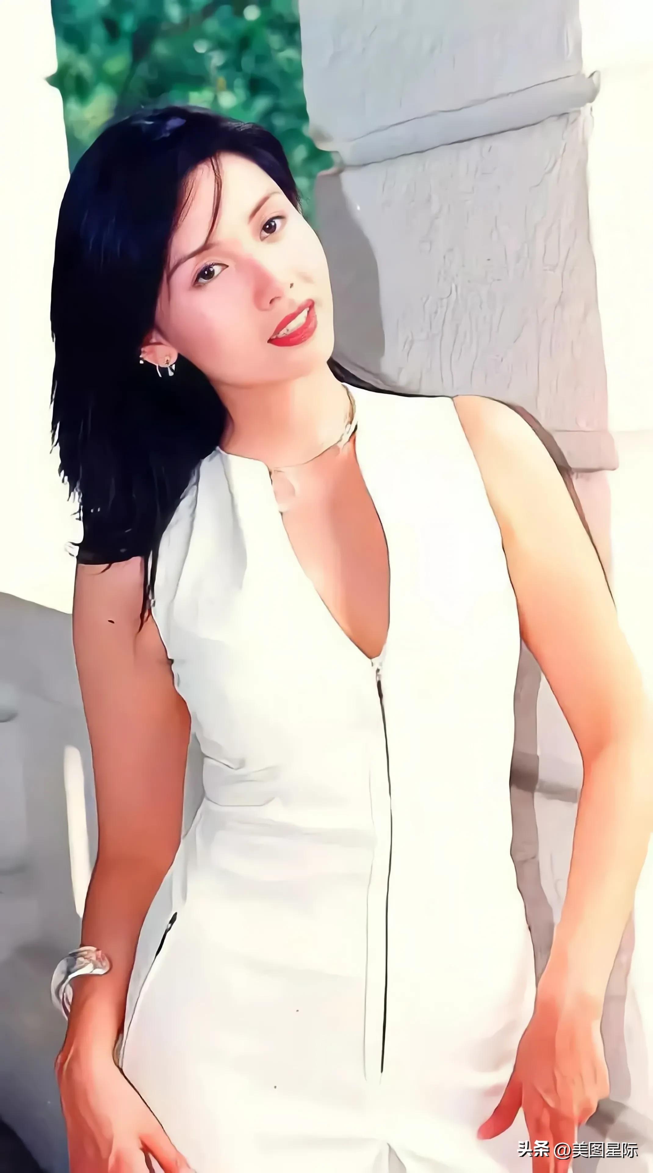 The protagonist of this issue—Chingmy Yau, the 34th issue of the ...