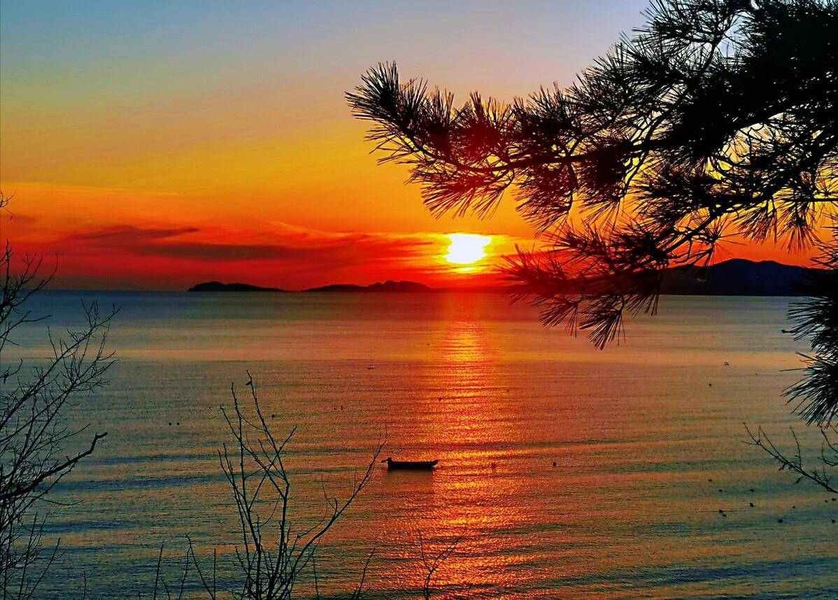 Wanhe has a sound and a late voice, Shufeng is speechless and the sun ...