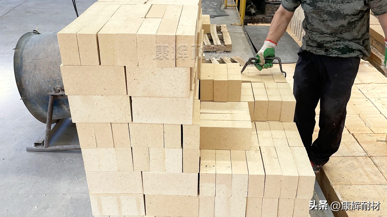 Kang Hui—Introduction to the Secondary High Alumina Brick - iNEWS