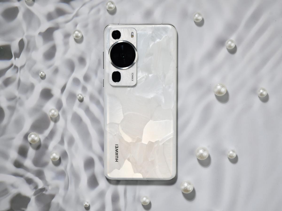 Using the camera to freeze the cute moments of pets, Huawei P60 Pro has ...