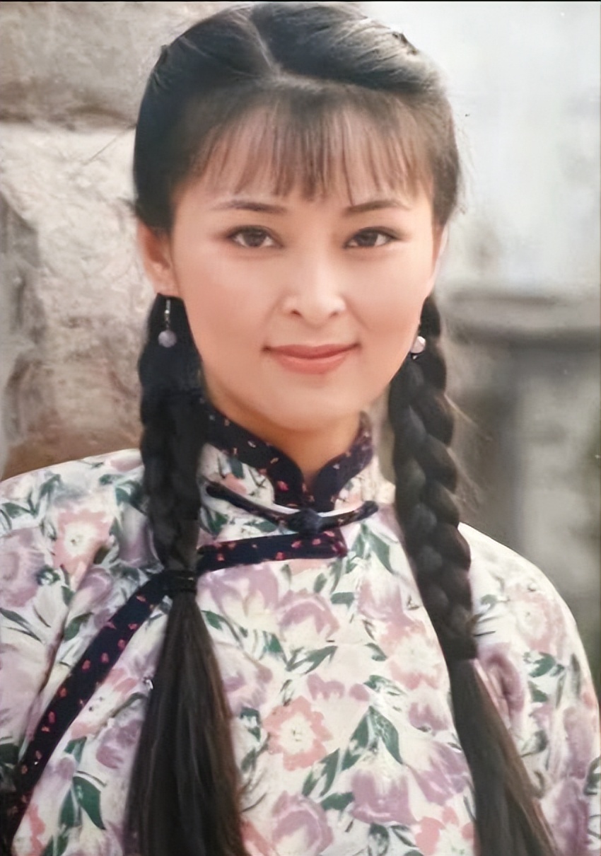 He Yin: Huang Zhizhong was popular for 13 years. After the divorce, he ...