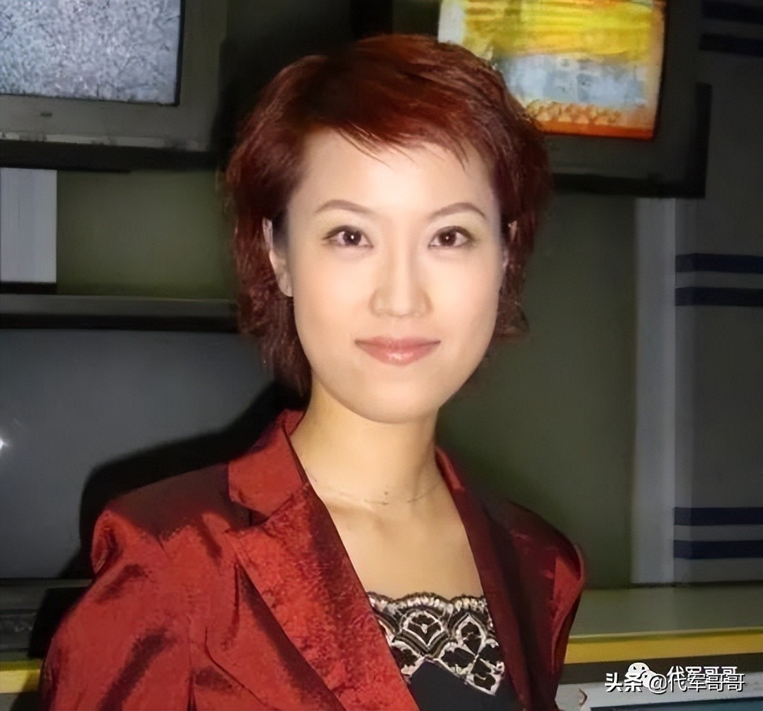 She is a beautiful host. She married an outsider 9 years ago. How is ...