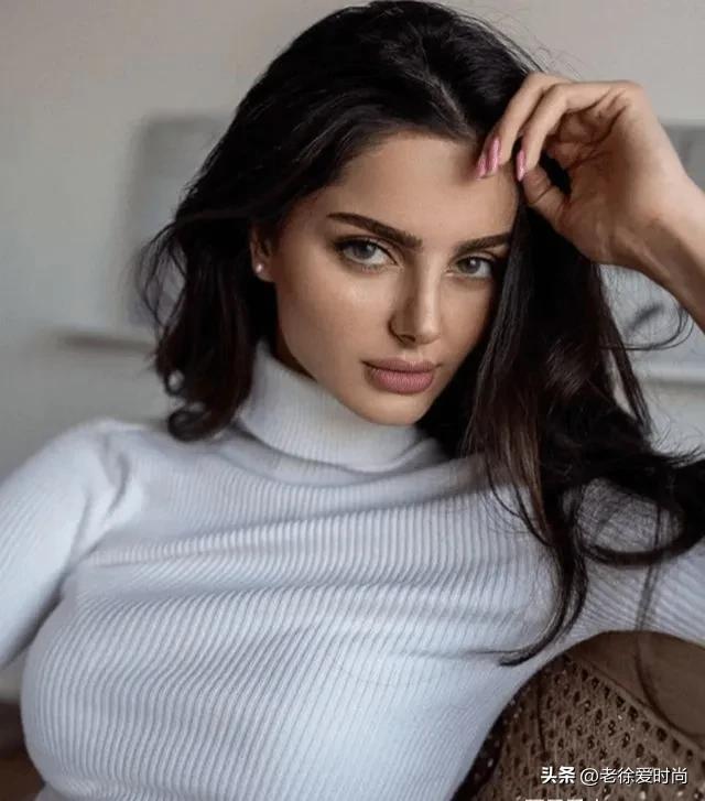 International top model Iran's first goddess MahIgha Jaberi fashion ...