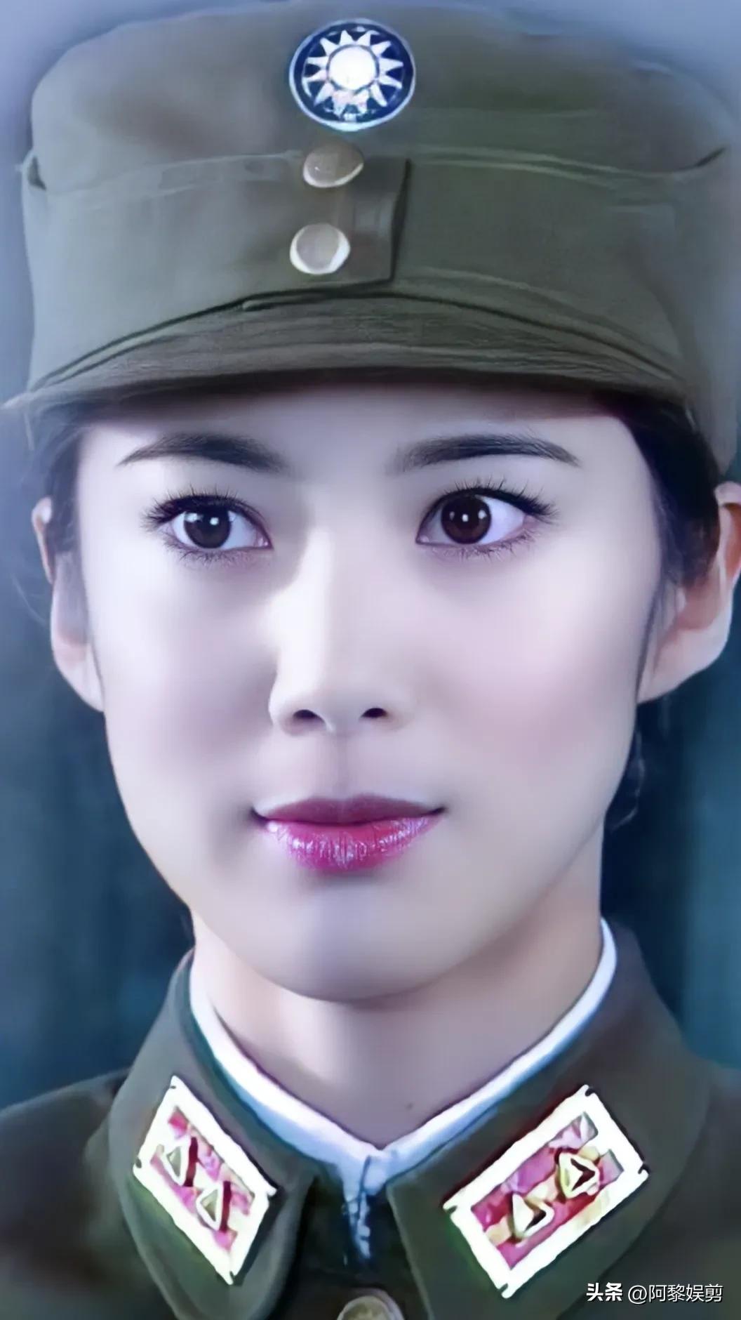 The goddess of the army Wang Ke is so beautiful - iNEWS