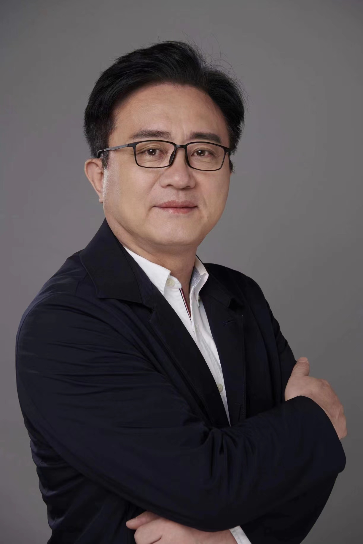 Redefine the eyes of today - iNEWS