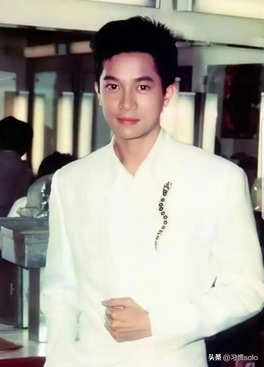 The prince of love songs favored by angels is haunted by demons and has ...