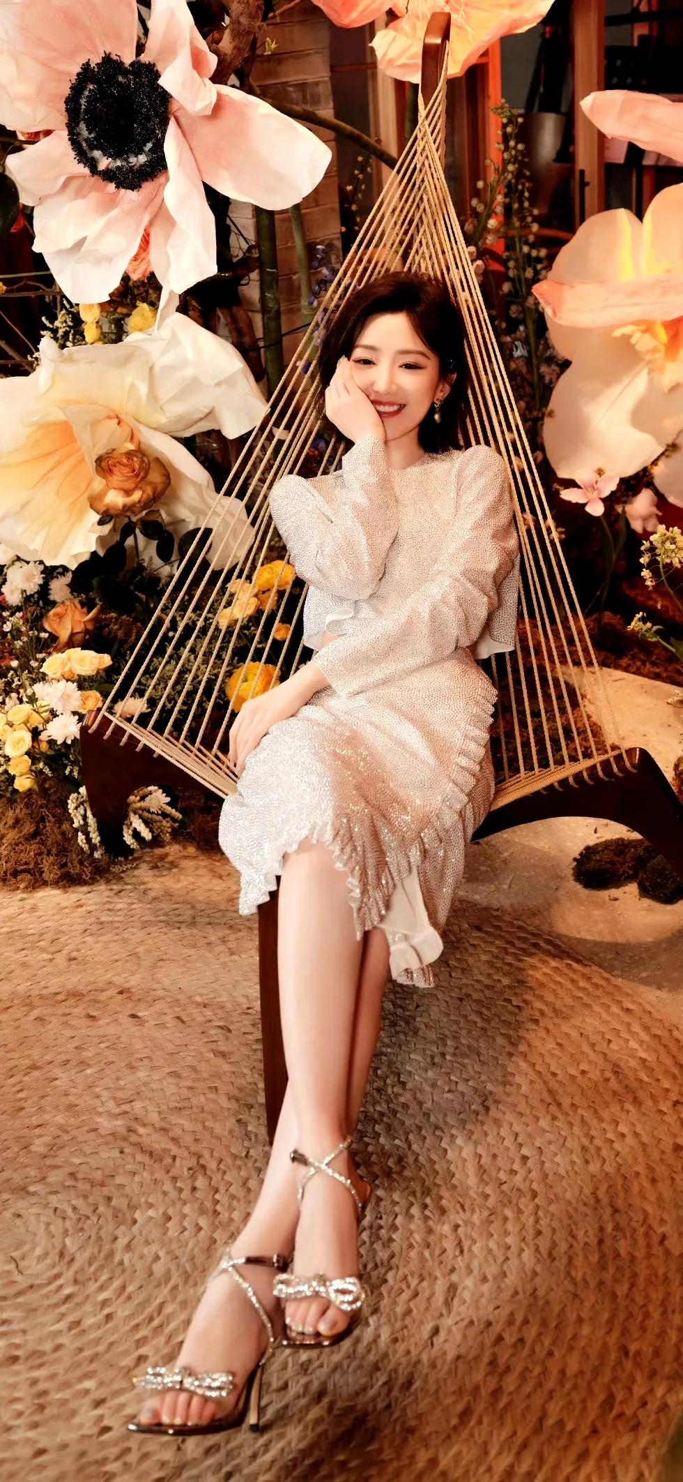 Mao Xiaotong with clear lines - iMedia