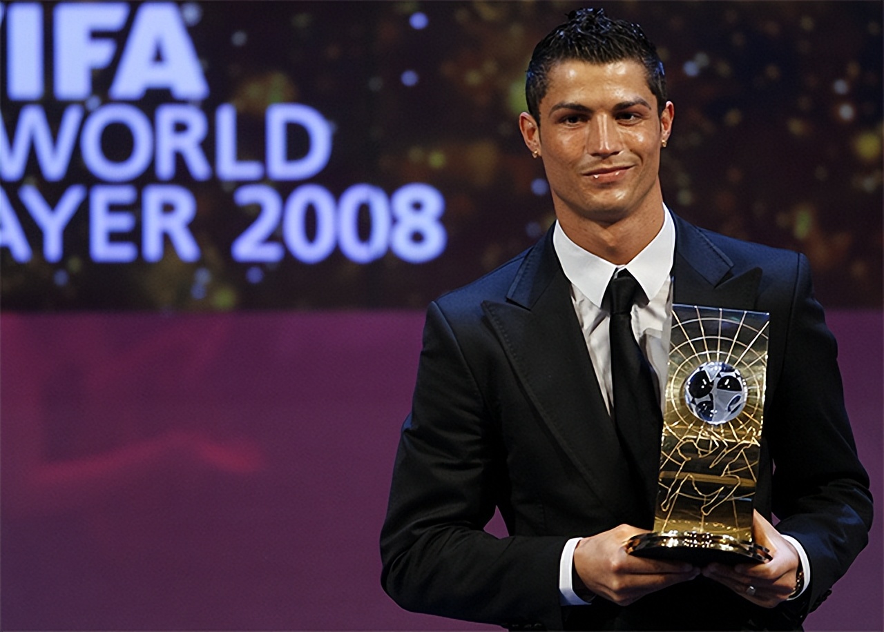 Ronaldo only turned on the superstar mode in Manchester United's fourth ...