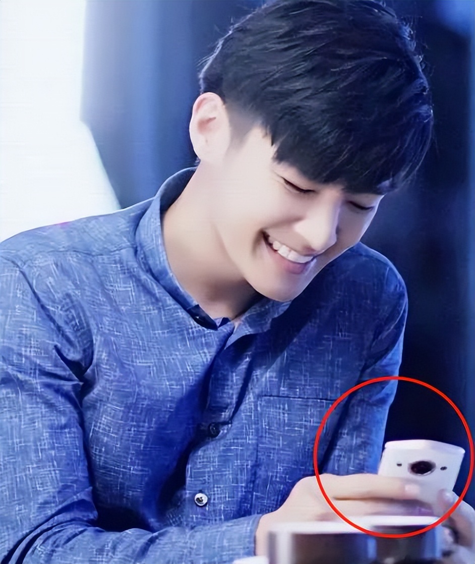 Aaron Yan's residence was searched, and his computer and mobile phone ...