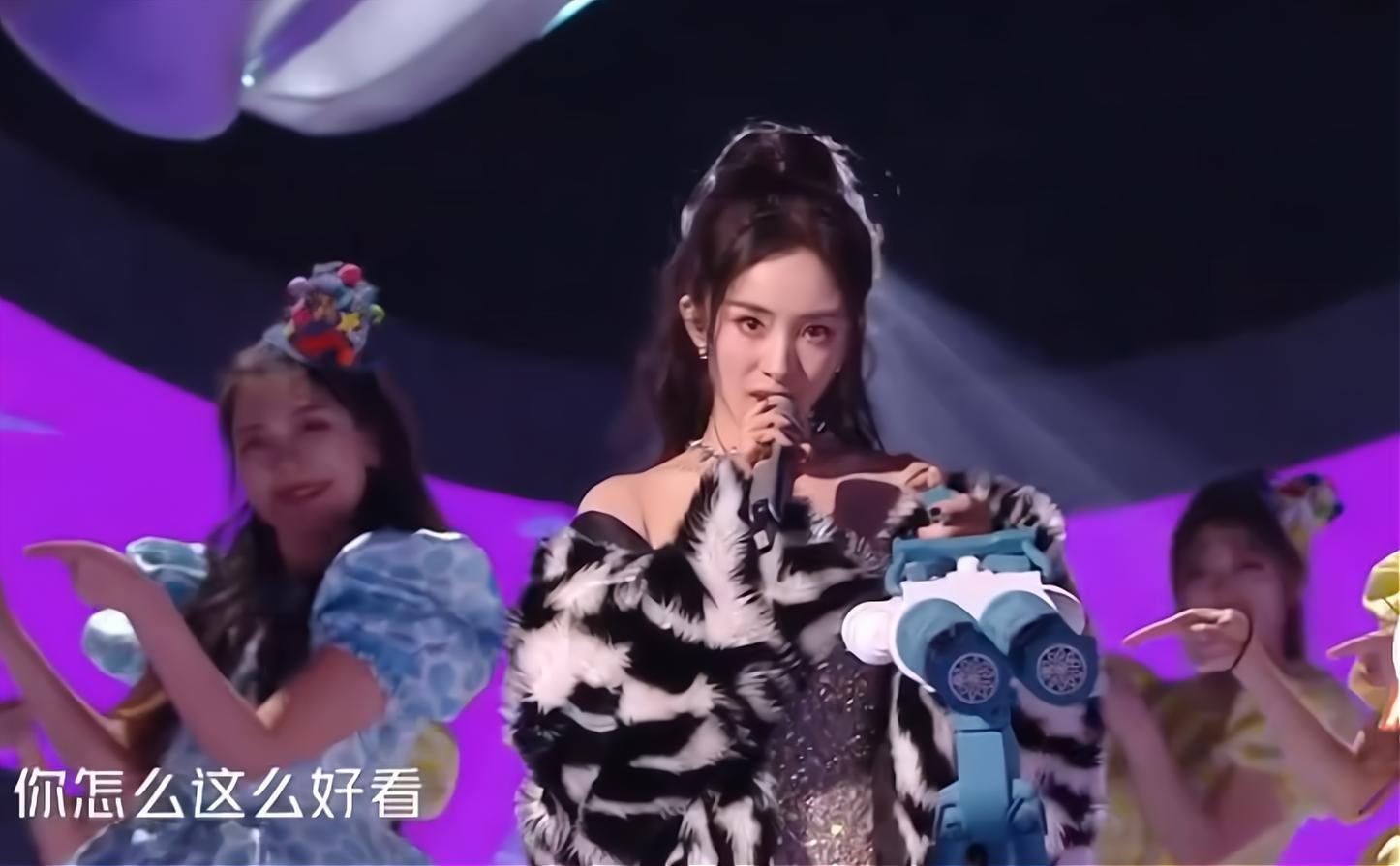 It's too outrageous, fake singing is also shameless to boast of ...