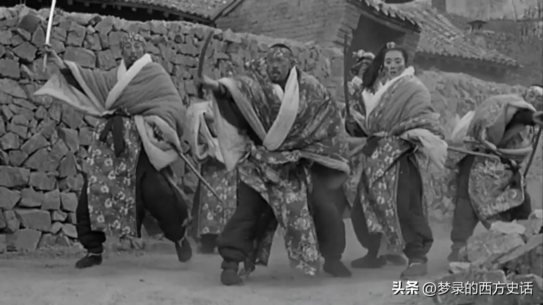 Actor Jiang Hongbo: Jiang Wen made her popular, debuted for 26 years ...