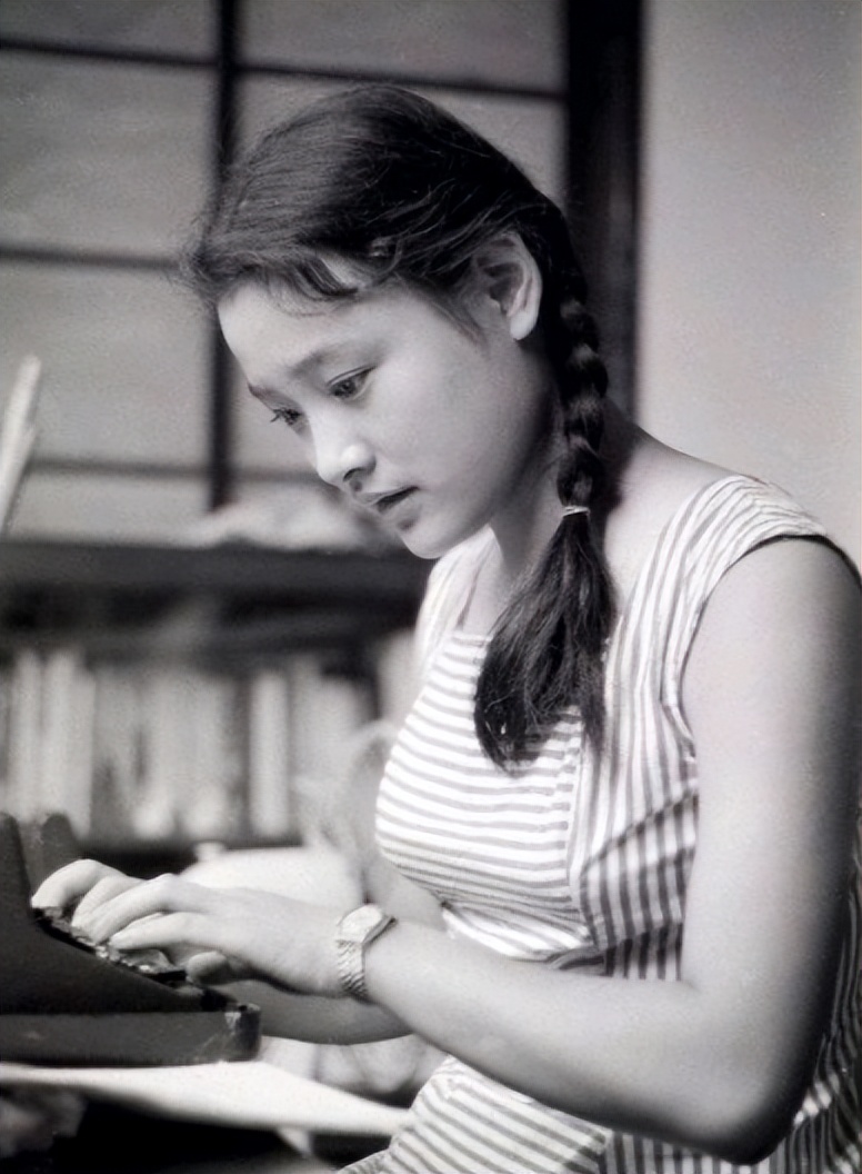 Actor Chen Chong: In order to become famous and change his nationality ...