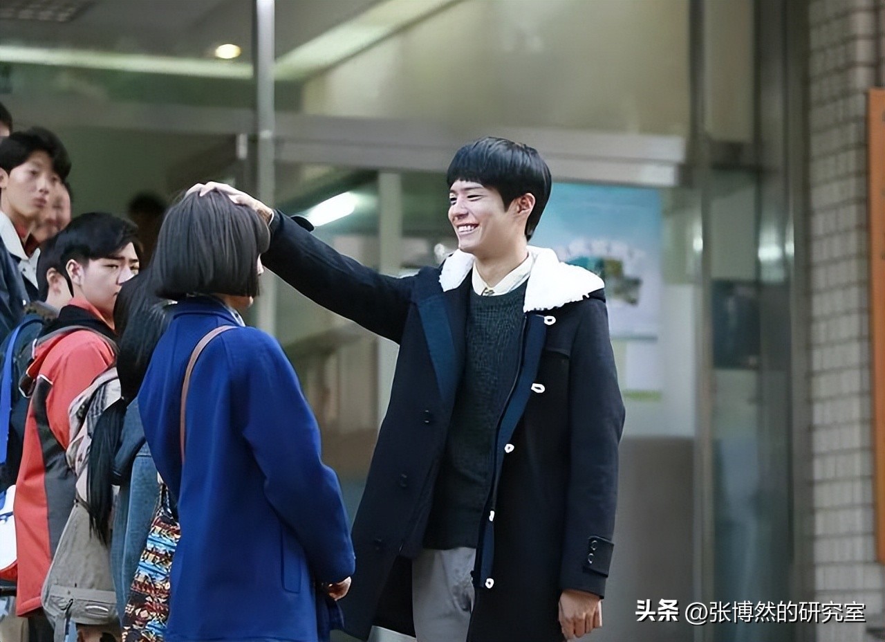 "Please Reply 1998": Emotional Resonance and Time Memory in Korean ...