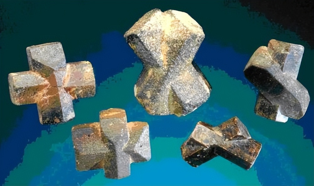 Moorish Cross Stones: A Christian Art Form Originating in Ireland and ...