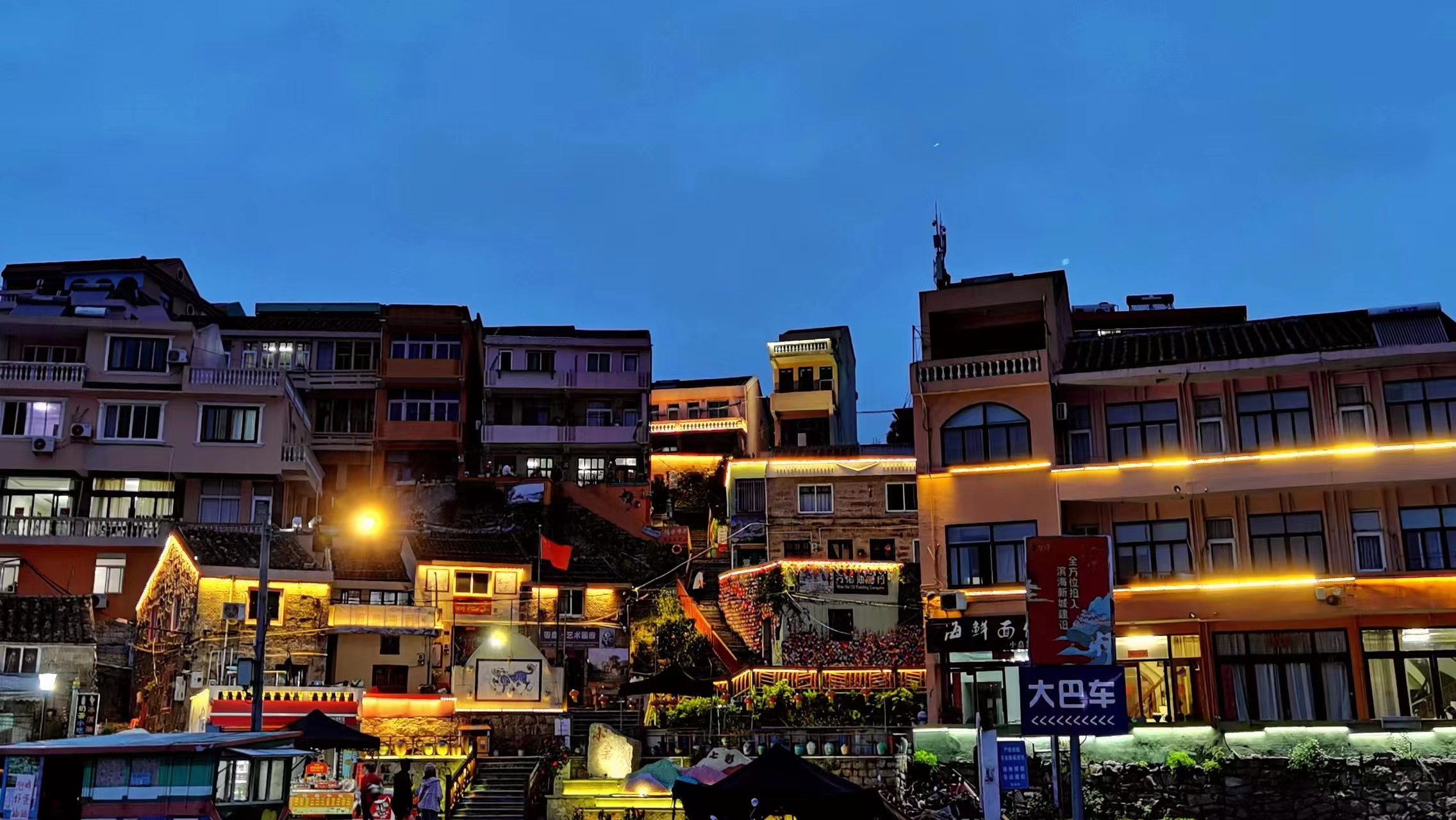 Zhou Yupeng: Photography is also a kind of quiet time - iNEWS