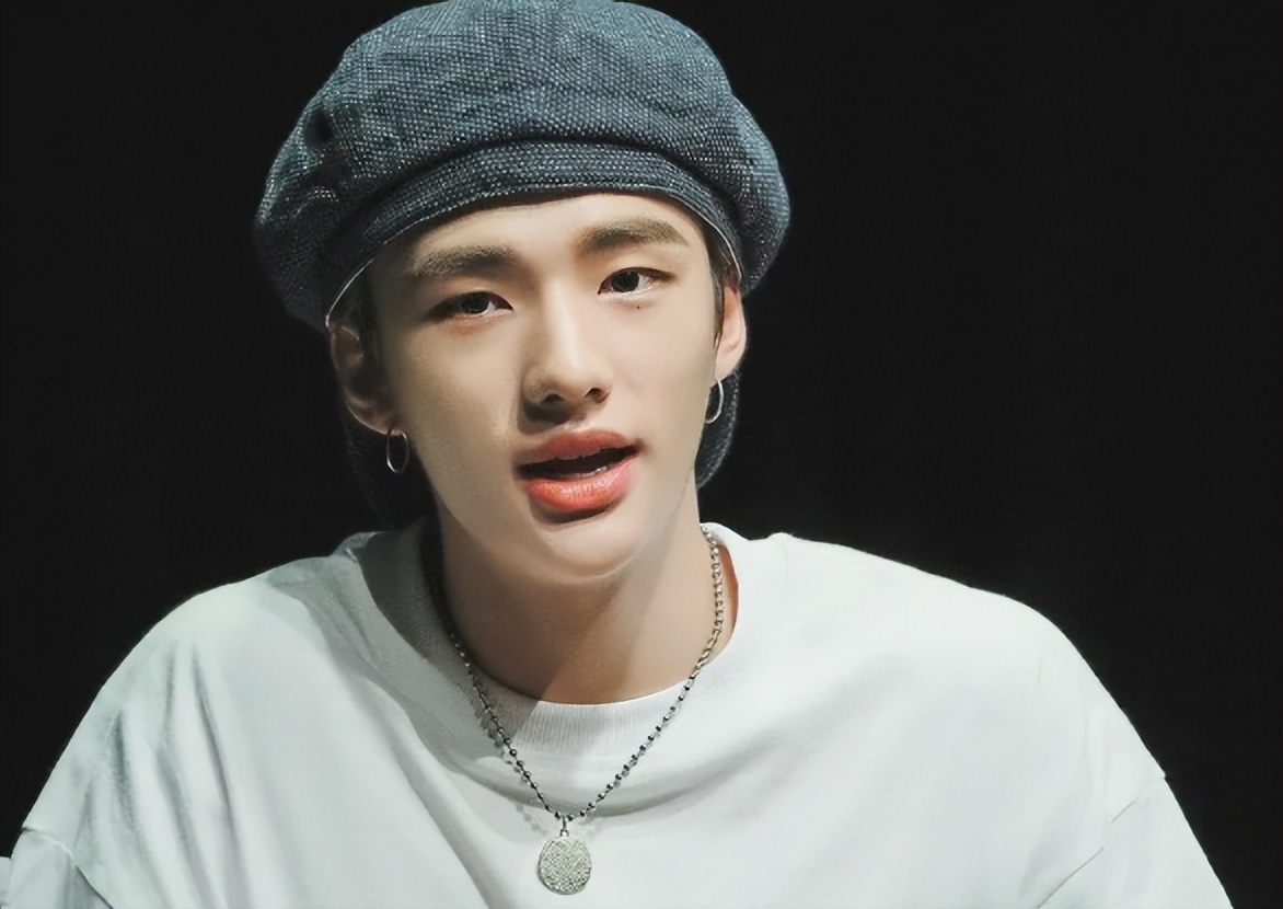 Why is Korean singer Hwang Hyun-jin called hhj? - iMedia