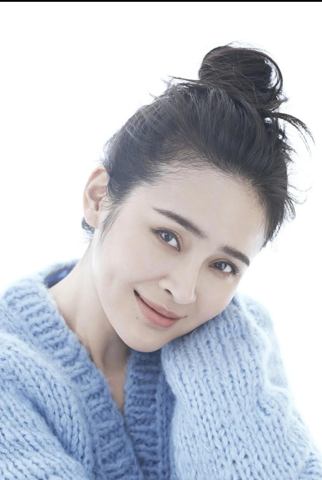 Yu Mingjia's stunning beauty - iNEWS