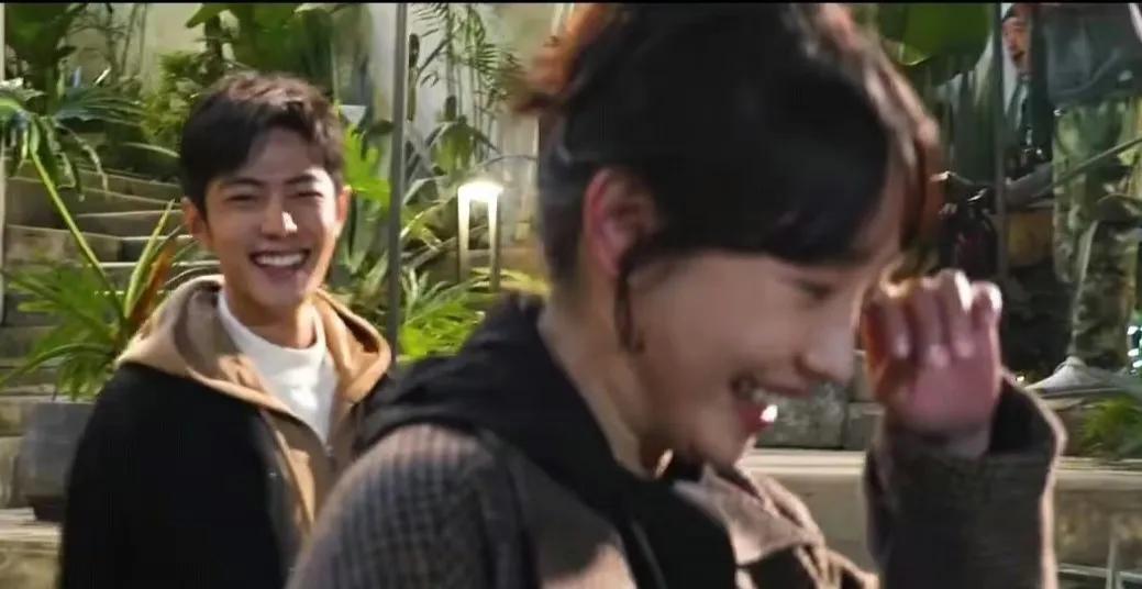 Xiao Zhan's scorching sun is with me or 0829 will be set, so I look ...
