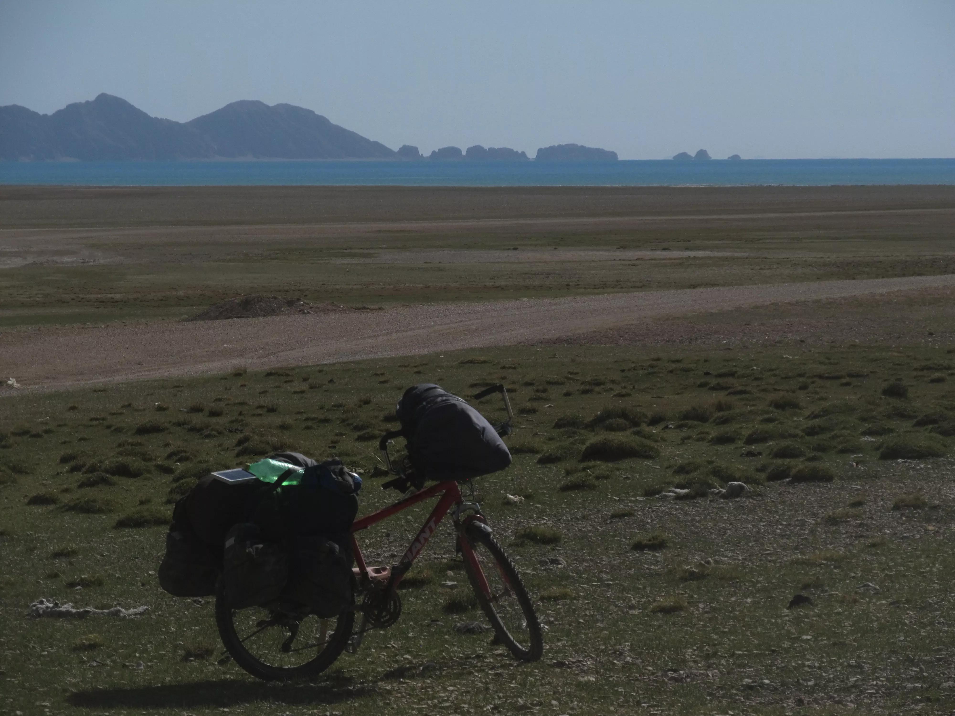 Selincuo, the largest lake in Tibet - iNEWS