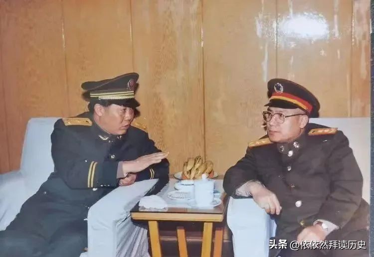 Farewell to the old leader Li Zhiyun/Ma Yuwei - iNEWS