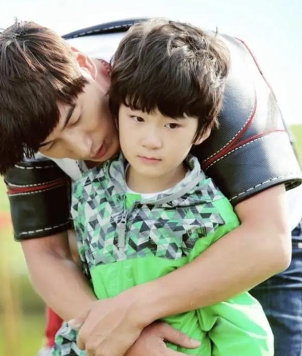 Zhang Liang's son joins the drama world? The first stage play will star ...