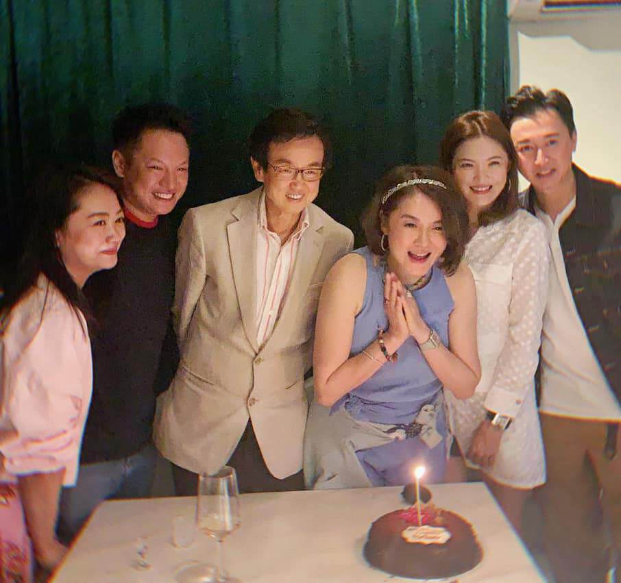 The actors of "Happy Family" reunite! Huang Baiming celebrates Chen ...