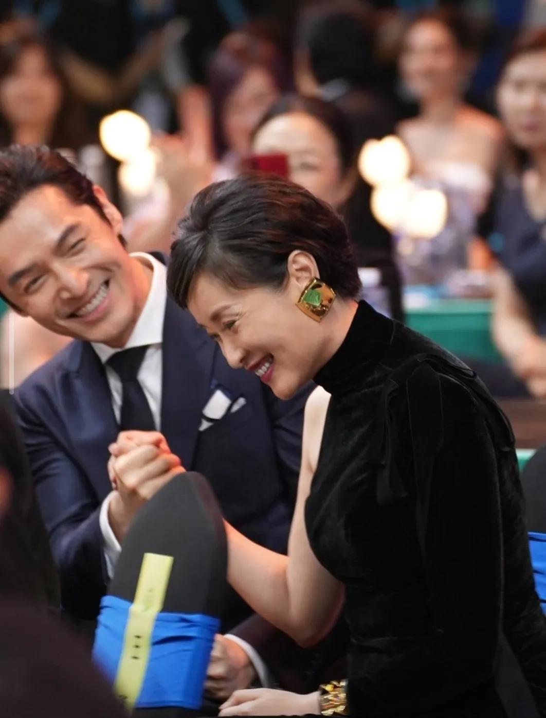 Popular discussions about Wu Yue, Best Actress in Magnolia - iNEWS