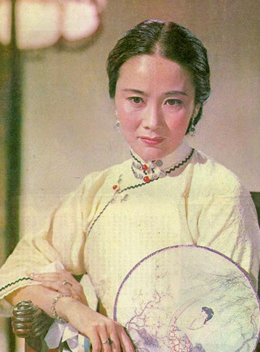 Gu Yongfei: Once hosted the CCTV Spring Festival Gala, her second ...