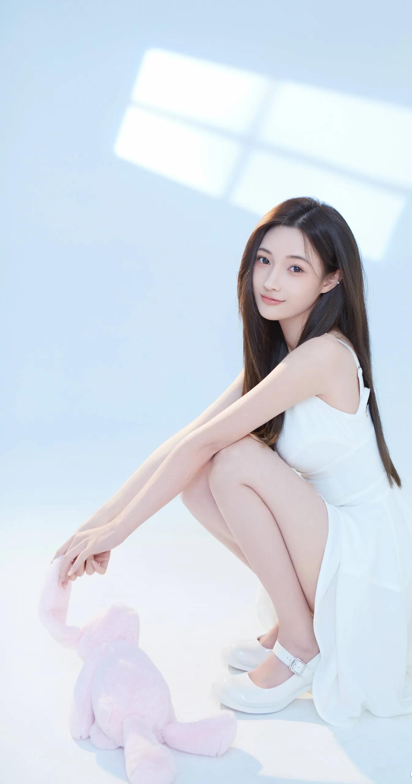 "Treasure Female Singer" Wang Xiaoxiao - iNEWS