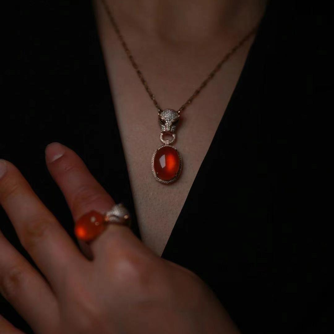 Why is gold thread jade important for collections in this era - iNEWS