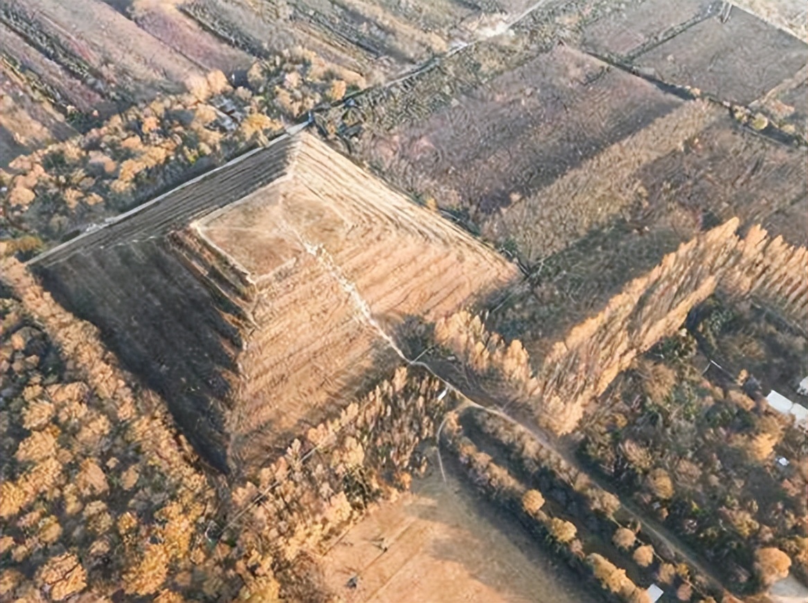 A huge pyramid was discovered in Xi'an, China, which was larger than ...