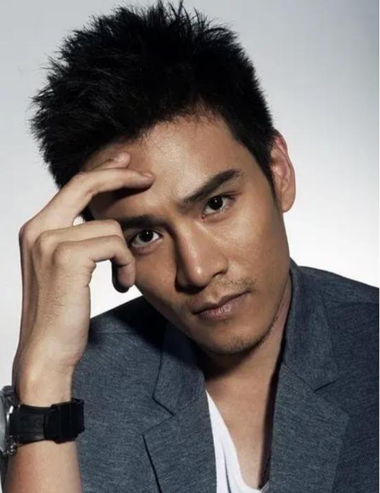 Marrying a wife 6 years older and raising a daughter 17 years younger ...