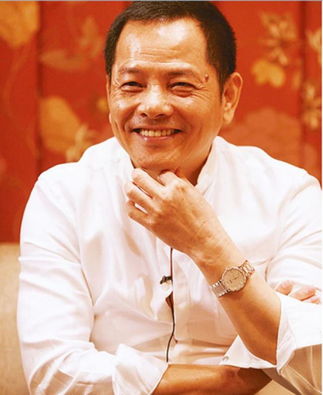 Cultivate Xi Mi Hua with one hand, let Jackie Chan and Hua Qiang bow ...
