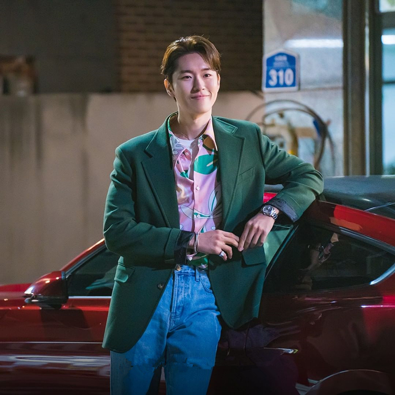 "Frozen Love" premiered, starring Choi Siwon and Lee Dahee, a hilarious ...