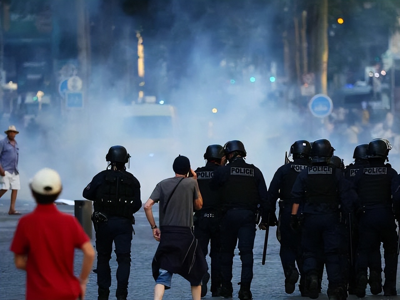 France's economic credibility badly damaged after riots - iNEWS