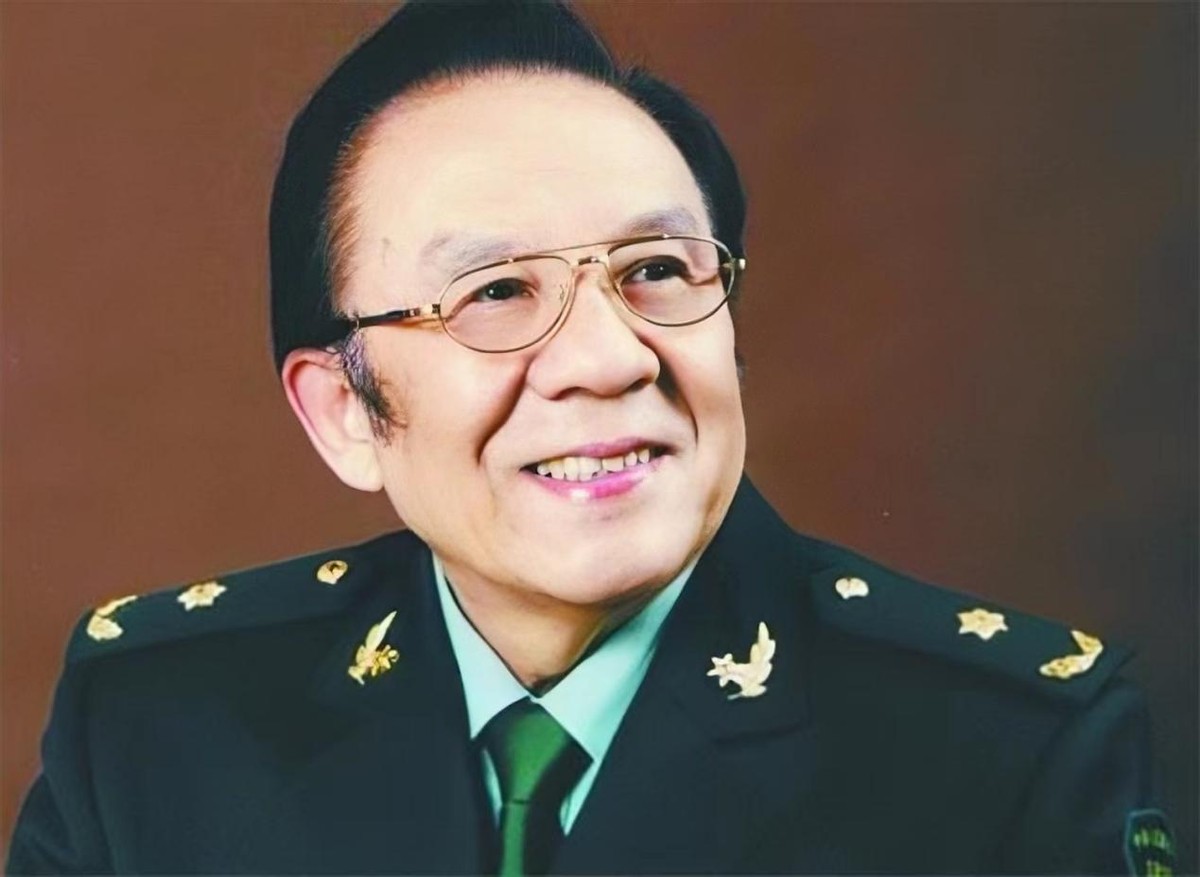 Yang Hongji: Married his first love at the age of 31, became popular at ...