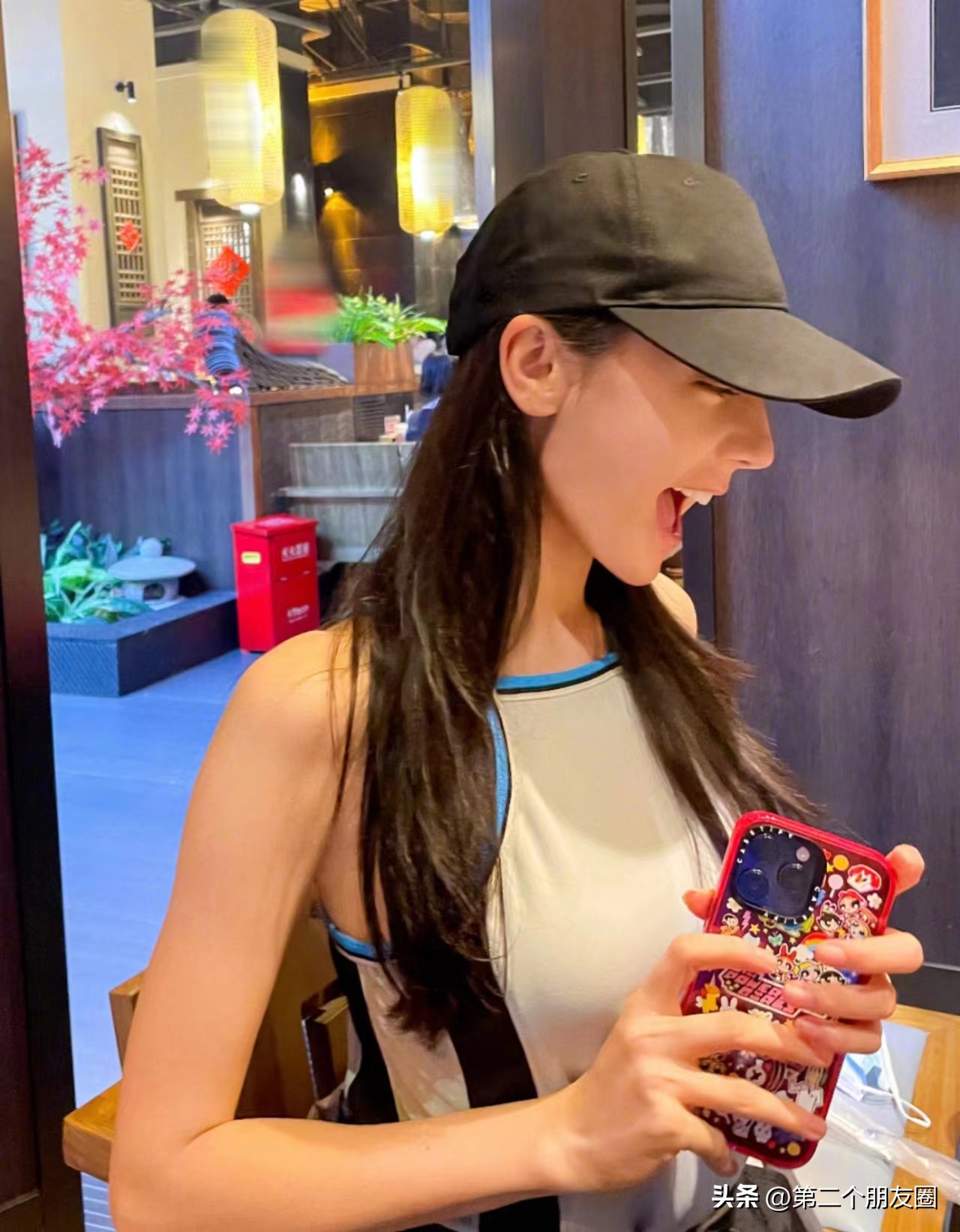 Jin Xing responded to covering her chest again, and Reba was pushed to ...