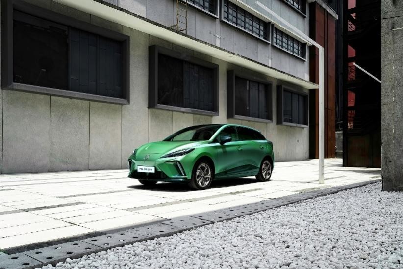 The MG booth at the Shanghai Auto Show heats up, announcing a Guinness ...