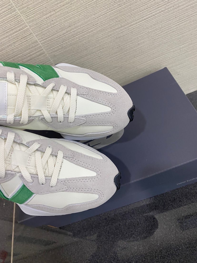 NB 327 Casual Sneakers - iNEWS