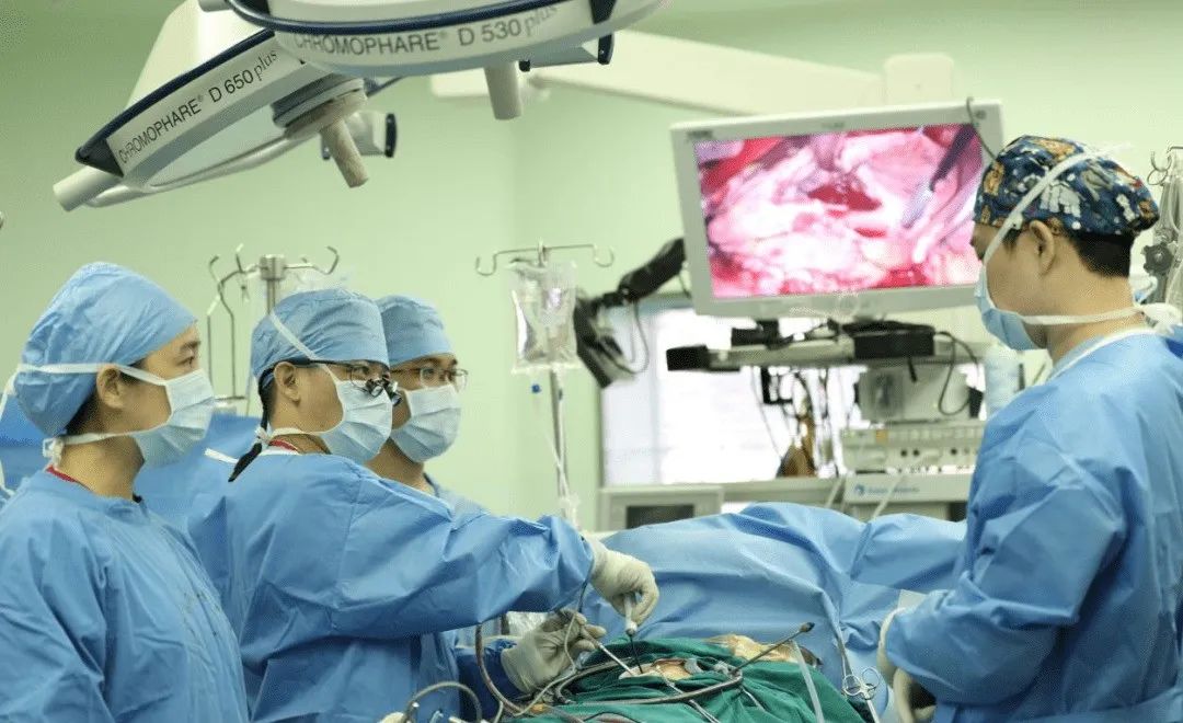 No. 1 in the world, the number of total endoscopic cardiac surgeries ...