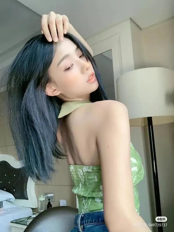 Lu Zhaohua weighs less than 80 catties? Why do female stars think thin is beautiful? - iNEWS