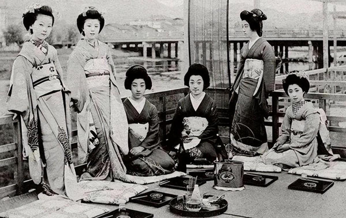 Japan's unique and strange custom: the behavior of "night crawling ...