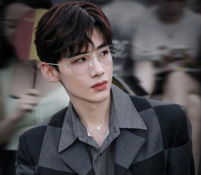 Cheng Yi Bai Jingting's new play?Hao Yi Xing is coming?Zhao Yingzi's ...